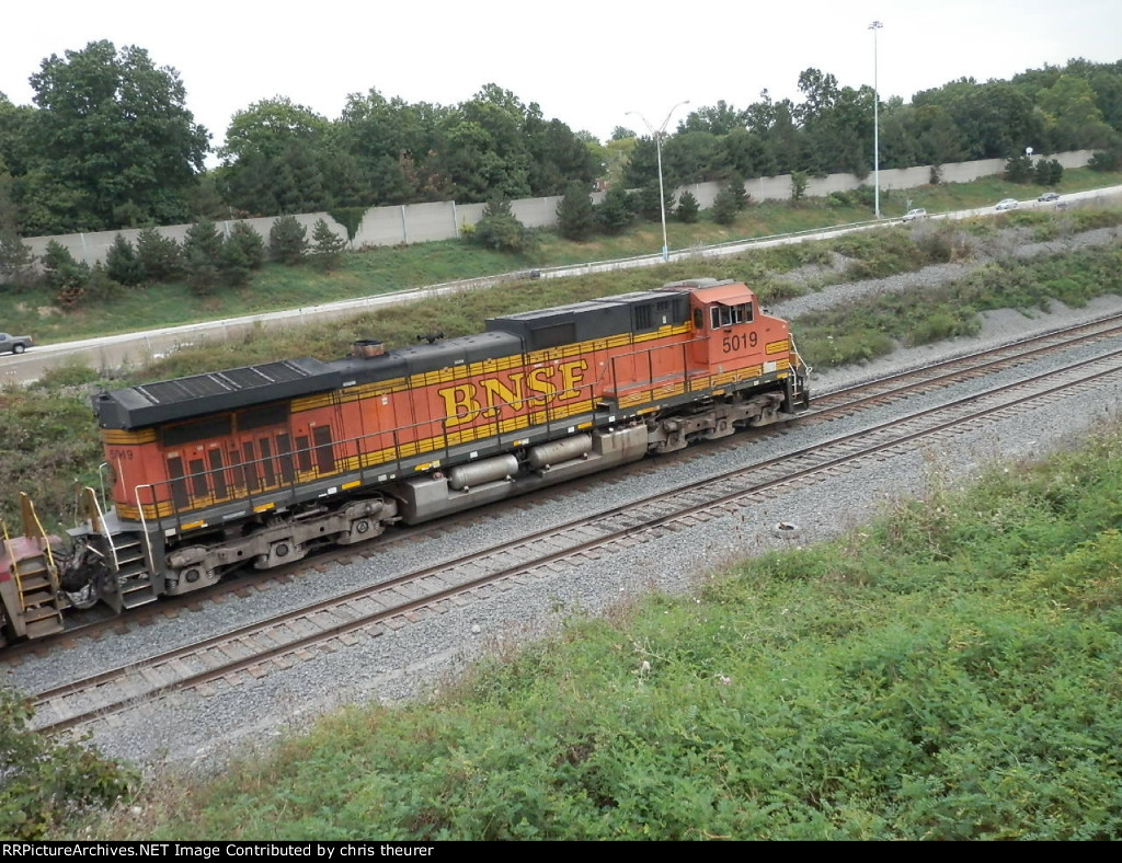 BNSF 5019